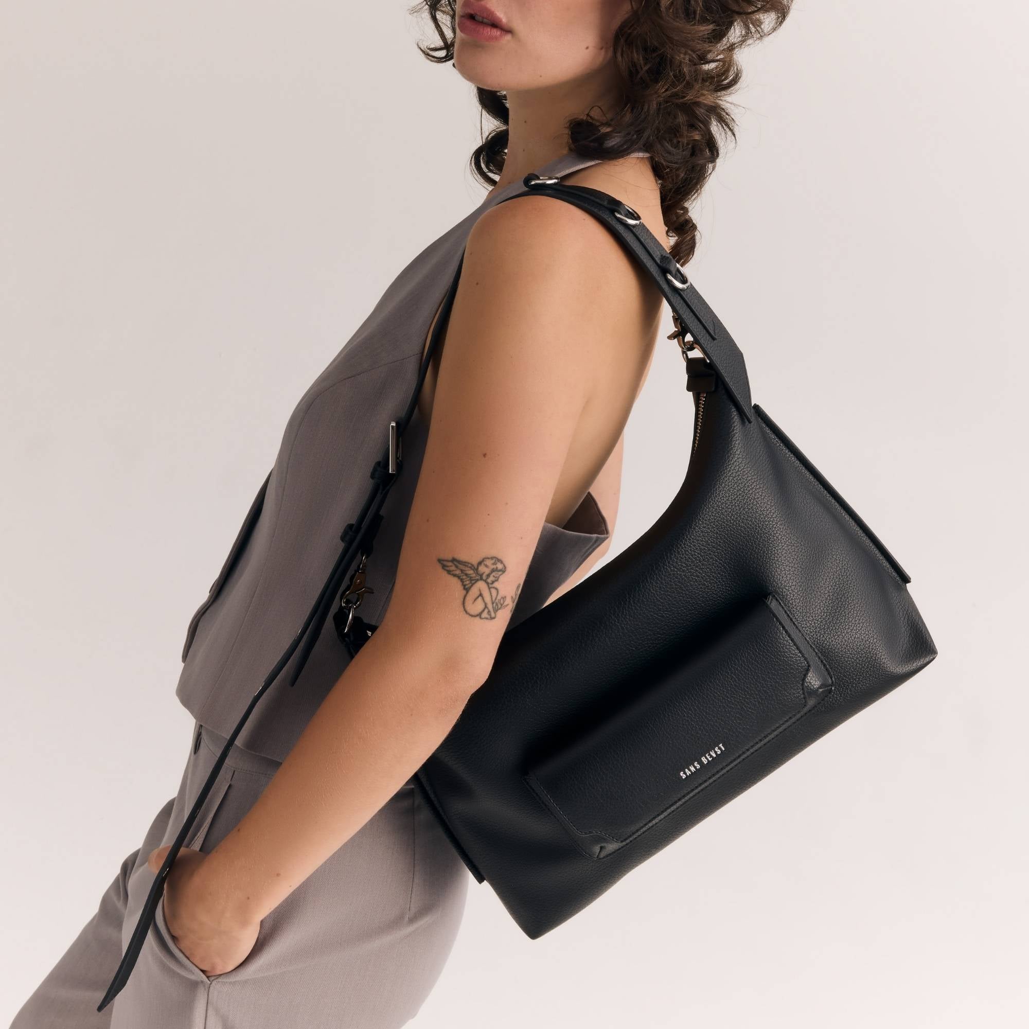 The Transit Apple Leather Handbag I Sans Beast Vegan Bags