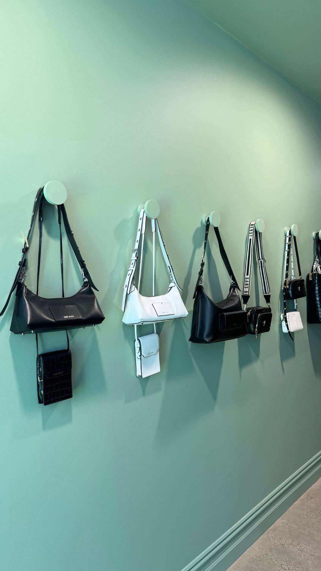 MANIFESTO - Sans Beast Luxe Vegan Handbags + Accessories